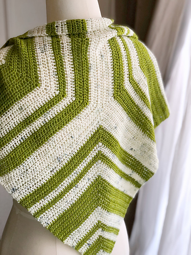 Ravelry: Thataway pattern by Carissa Browning