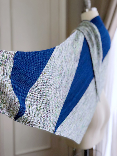 Ravelry: Lady Bird pattern by Carissa Browning