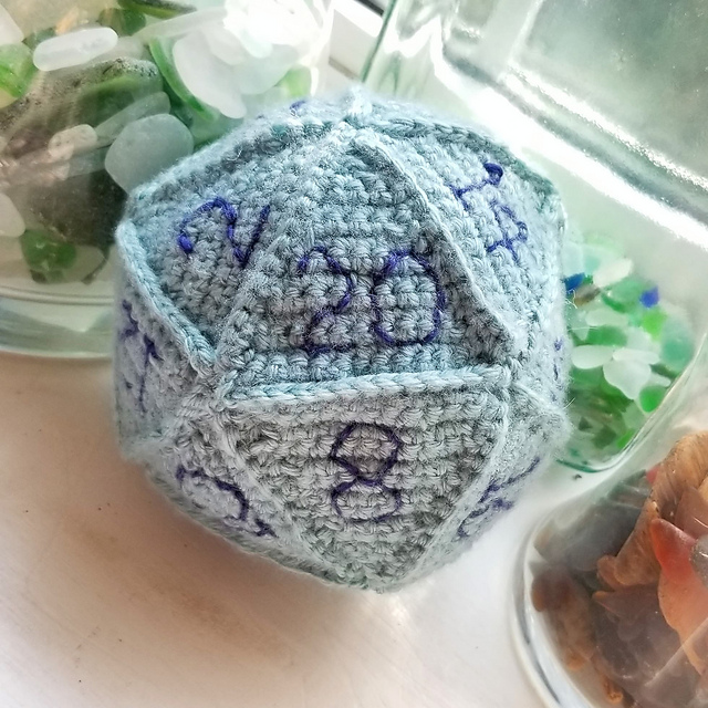 Ravelry: 20 Sided Dice pattern by Carolyn Potts