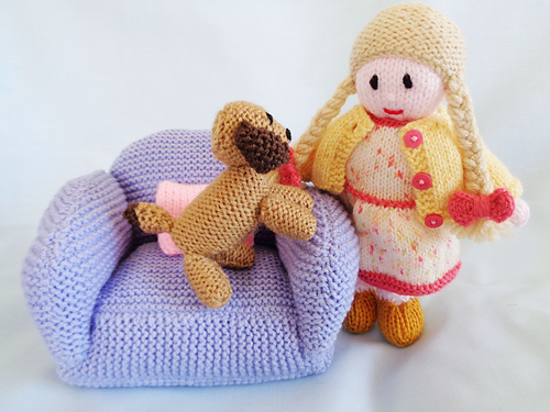 Ravelry: Poppy and Pip pattern by Carol Turner