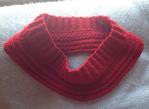 Ravelry: Layer Cake Loop pattern by steepndeep's Designs