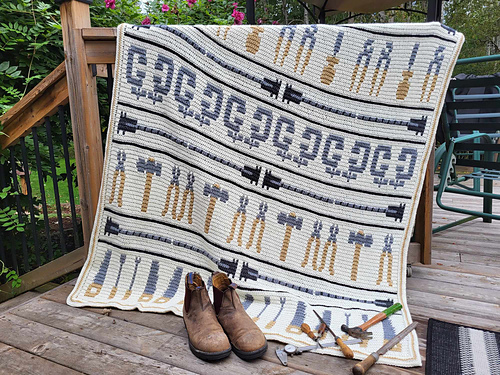 Ravelry: Brad's Tool Belt Mosaic Overlay Blanket pattern by Carol Webster