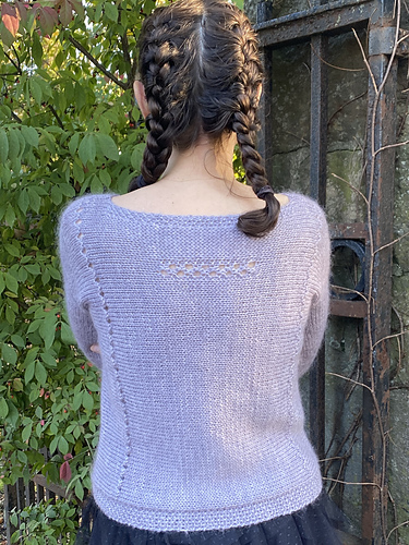 Ravelry: Rear View Window pattern by Casapinka