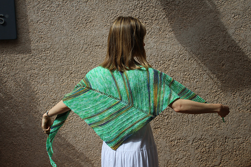 Ravelry: Sercall pattern by Taiga Hilliard