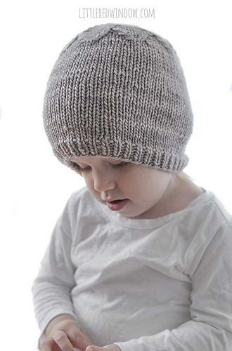 Ravelry: Petal Hat pattern by Cassandra May