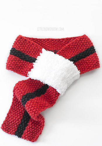 Ravelry: Christmas Loop Scarf pattern by Cassandra May