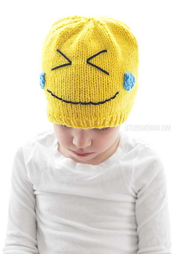 Ravelry: Emoji Hats pattern by Cassandra May
