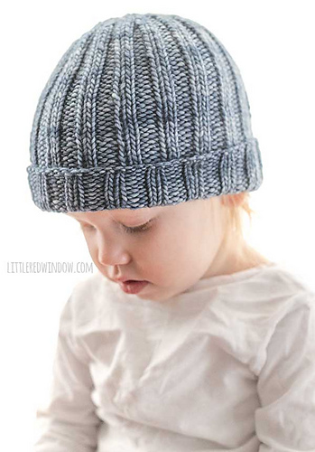 Ravelry: Easy Ribbed Hat pattern by Cassandra May