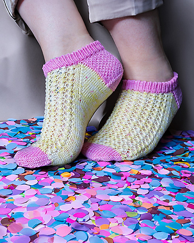 Ravelry: Speckle Pop Socks pattern by Cat Ware