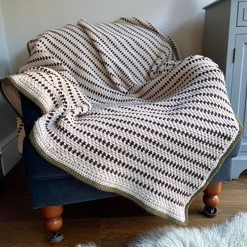 Ravelry: Easy Moss Stitch Blanket pattern by Catherine Noronha