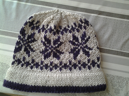 Ravelry: Pink Star Beanie pattern by La boutique de Jeanne