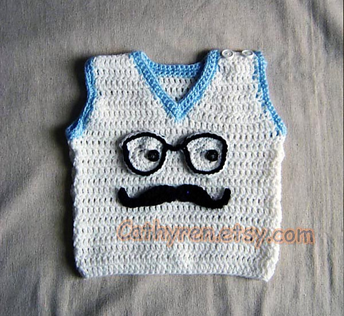 Ravelry: Baby Vest with applique and Diaper Cover Set pattern by Cathy Ren