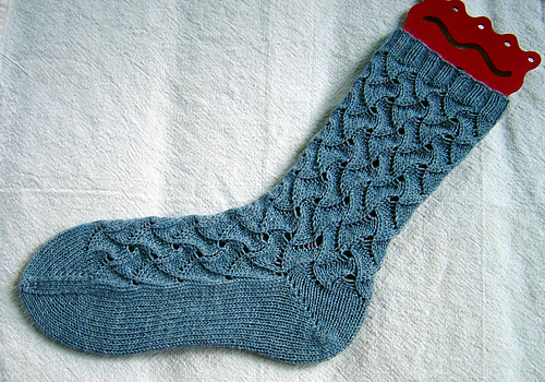 Ravelry: Scrolls pattern by Charlene Schurch