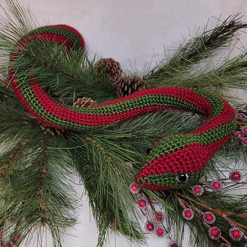 Ravelry: Piper the Peppermint Snake pattern by Chanel Beauchamp