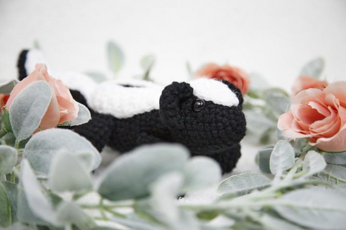 Ravelry: Saffron the Skunk pattern by Chanel Beauchamp