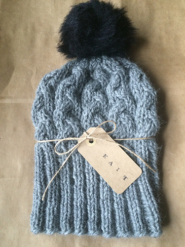 Ravelry: Lopi braided hat and mittens pattern by Halldora J