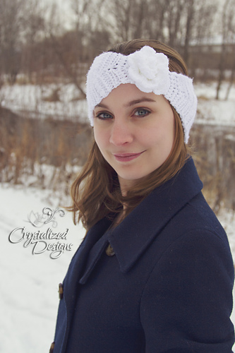 Ravelry: Cherub Cheeks Headband pattern by Crystalized Designs