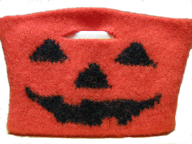 Ravelry: Jack O Lantern Felted Bag pattern by Candace Davis