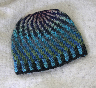 Ravelry: Spiral Twist Hat pattern by Cheryl Dawley