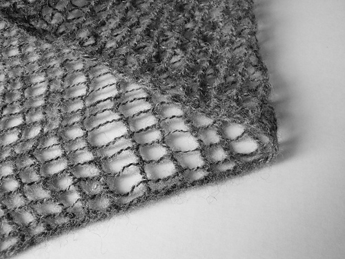 Ravelry: the long [and winding] mesh pattern by cecilia flori