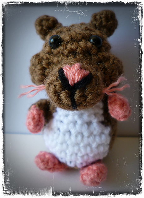 Ravelry: Hamster pattern by Céline BOULAY