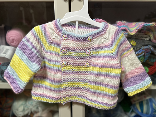 Ravelry: Wee Raye pattern by Taiga Hilliard