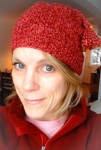 Ravelry: Runner Ponytail Hat pattern by Chantal Boucher
