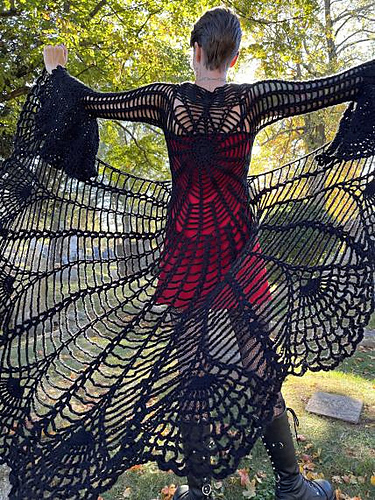 Ravelry: Arachne's Curse pattern by Marcus Miller