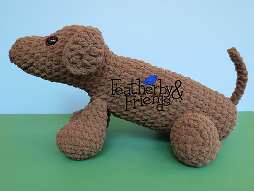 Ravelry: Dewey the Huggable Dachshund pattern by Alicia English
