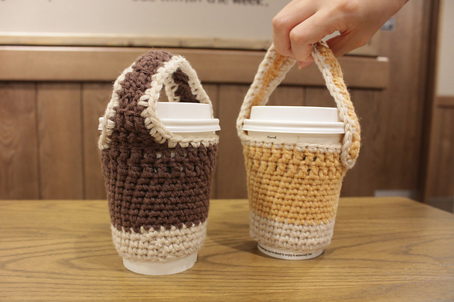 Ravelry: To Go Coffee Cup Holder pattern by Jordan Altevers