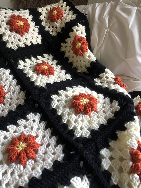 Ravelry: Fez’s Blanket (from Euphoria) pattern by Chloe Chow