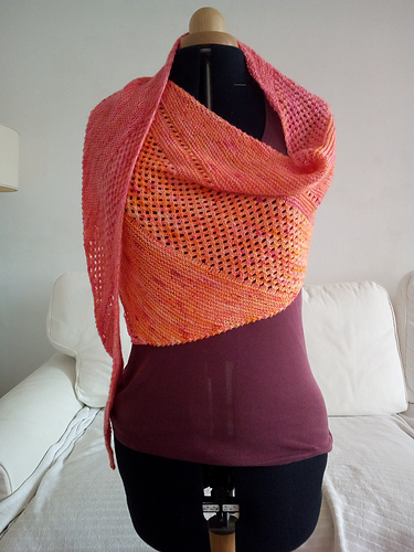 Ravelry: Muffat pattern by Sarah Lefort