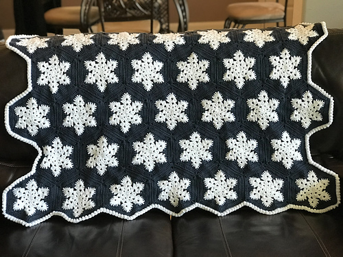 Snowflakes Afghan : r/crochet