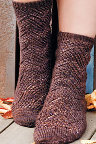 Ravelry: Seesaw pattern by Chrissy Gardiner