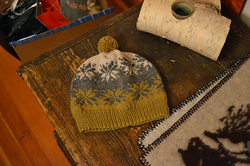 Ravelry: Septemberstjerner Lue | September Star Beanie pattern by MaBe
