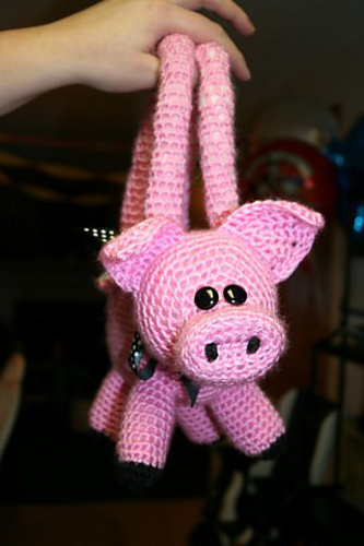 Ravelry: Piggy Purse pattern by Cynthia (Cindy) Harris