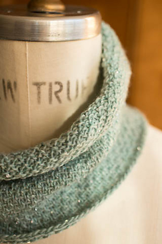 Ravelry: Girlfriend Cowls pattern by Churchmouse Yarns and Teas