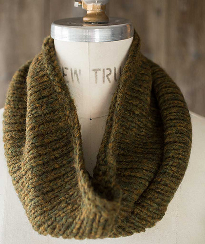 Ravelry: Very Gifted Cowl pattern by Churchmouse Yarns and Teas