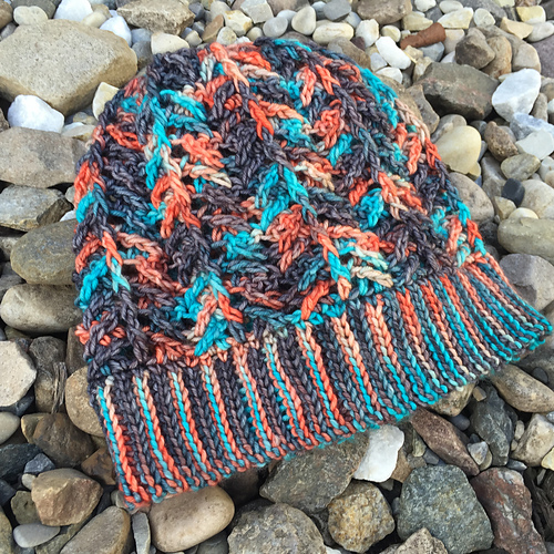 Ravelry: Pinna Hat pattern by Nailya Plaskey