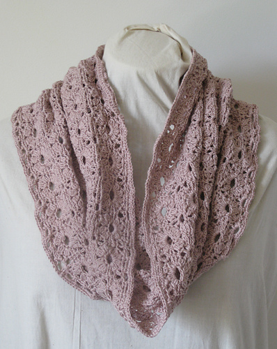 Ravelry: Crochet Flower Lace Cowl pattern by Claire Crompton