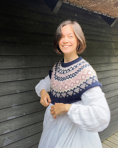 Ravelry: Kindhearted Sweater pattern by Clara Eggers