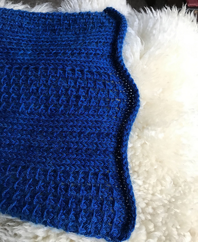 Ravelry: Rae's Ruffles Scarf pattern by Geanie Ollman