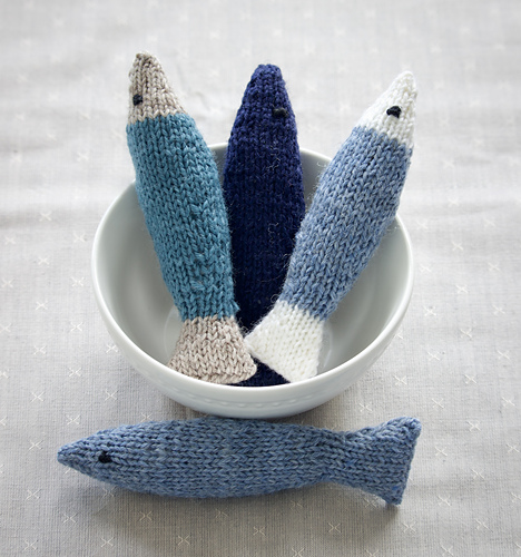 Ravelry: Little Knit Fish pattern by Teresa Runnett
