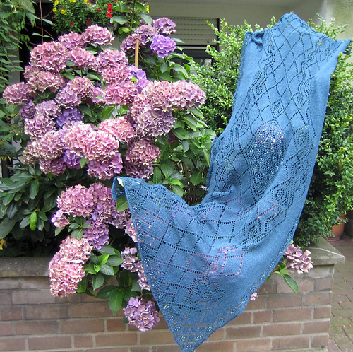 Ravelry: Stola / stole *PearledRomance* pattern by Birgit Freyer
