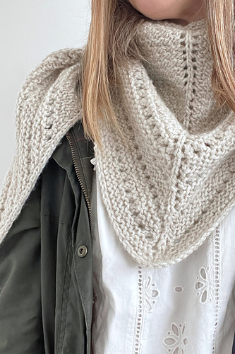 Ravelry: Simple Textured Shawl pattern by Cleome Smith