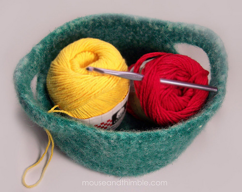 Ravelry: Felted Wool Handle Baskets 6374 pattern by Carla Malcomb
