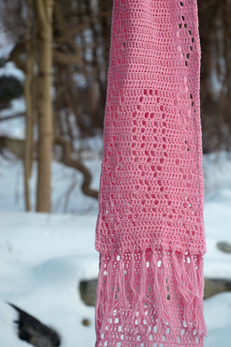 Ravelry: Cancer Ribbon Scarf pattern by Jessica Woofter