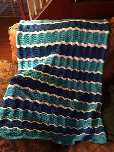 Ravelry: Waves baby blanket pattern by Knitting For Breakfast