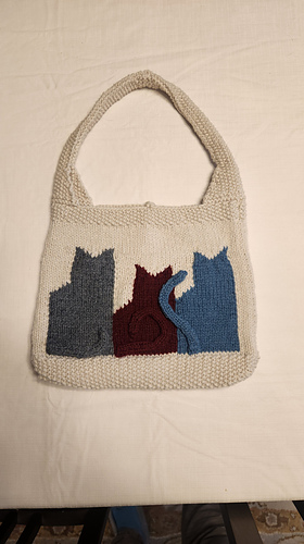 Ravelry: Cat Lovers Knit Bag pattern by Mary Maxim