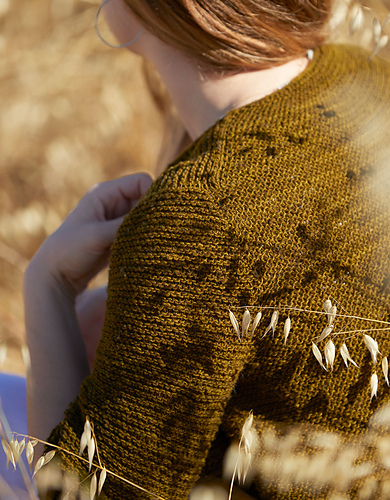 Ravelry: Zoe pattern by Julie Weisenberger